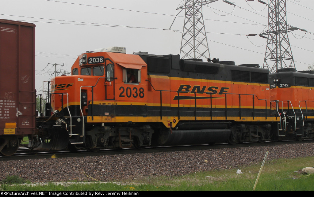 BNSF 2038 (2)